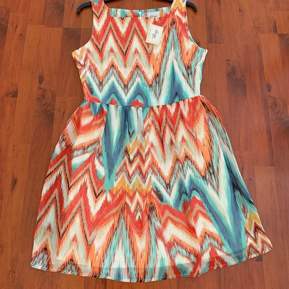 ECI | Dresses | Eci Beige Multi Colored Dress | Poshmark
